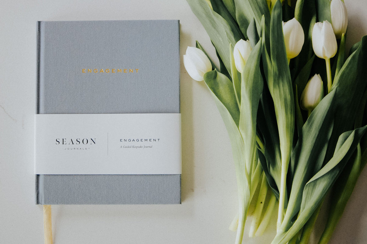 The Guide to Giving Thoughtful Engagement Gifts – Season Journals